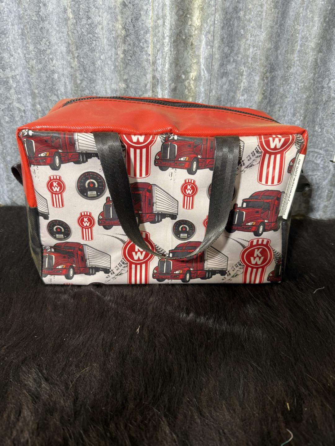 Large Toiletry Bag -Kenworth trucks – Country SewNSew